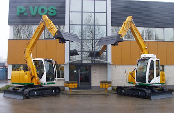 Twee nieuwe Hitachi's ZX 70 LC-3 voor Vos