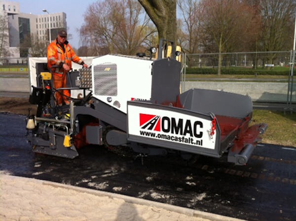 Atlas Copco Dynapac F1200CS voor Omac