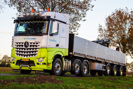 Mercedes-Benz Arocs 2551 LS VLA met afstandsbesturing
