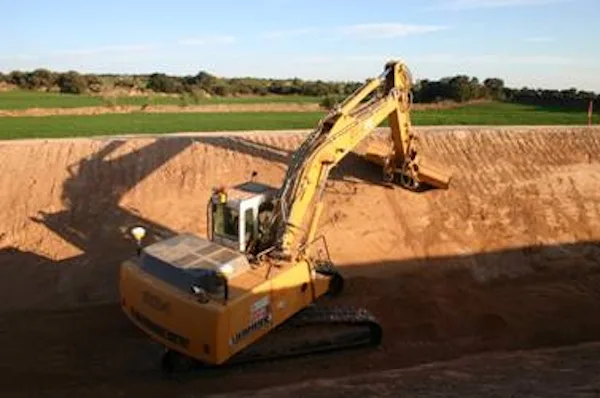 Trimble GCS 900 3D GPS verhoogt productie graafmachine