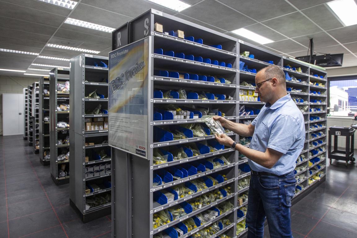 FOTOREPORTAGE | Testen en reviseren van common-rail injectoren