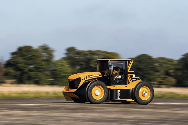 JCB Fastrac is opnieuw de snelste tractor ter wereld: ruim 217 ...