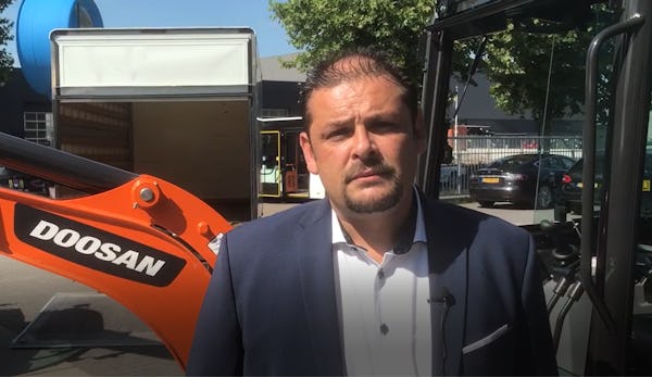 VIDEO | Interview met Lars Kool van ombouwer UMS: zorgen over ...