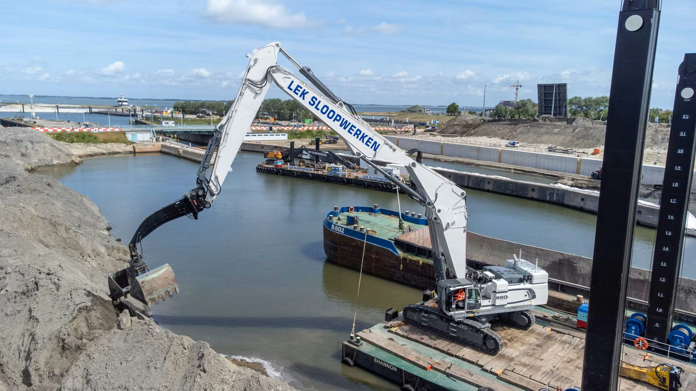 BouwMachines jaaroverzicht: de sloopgiganten van 2022