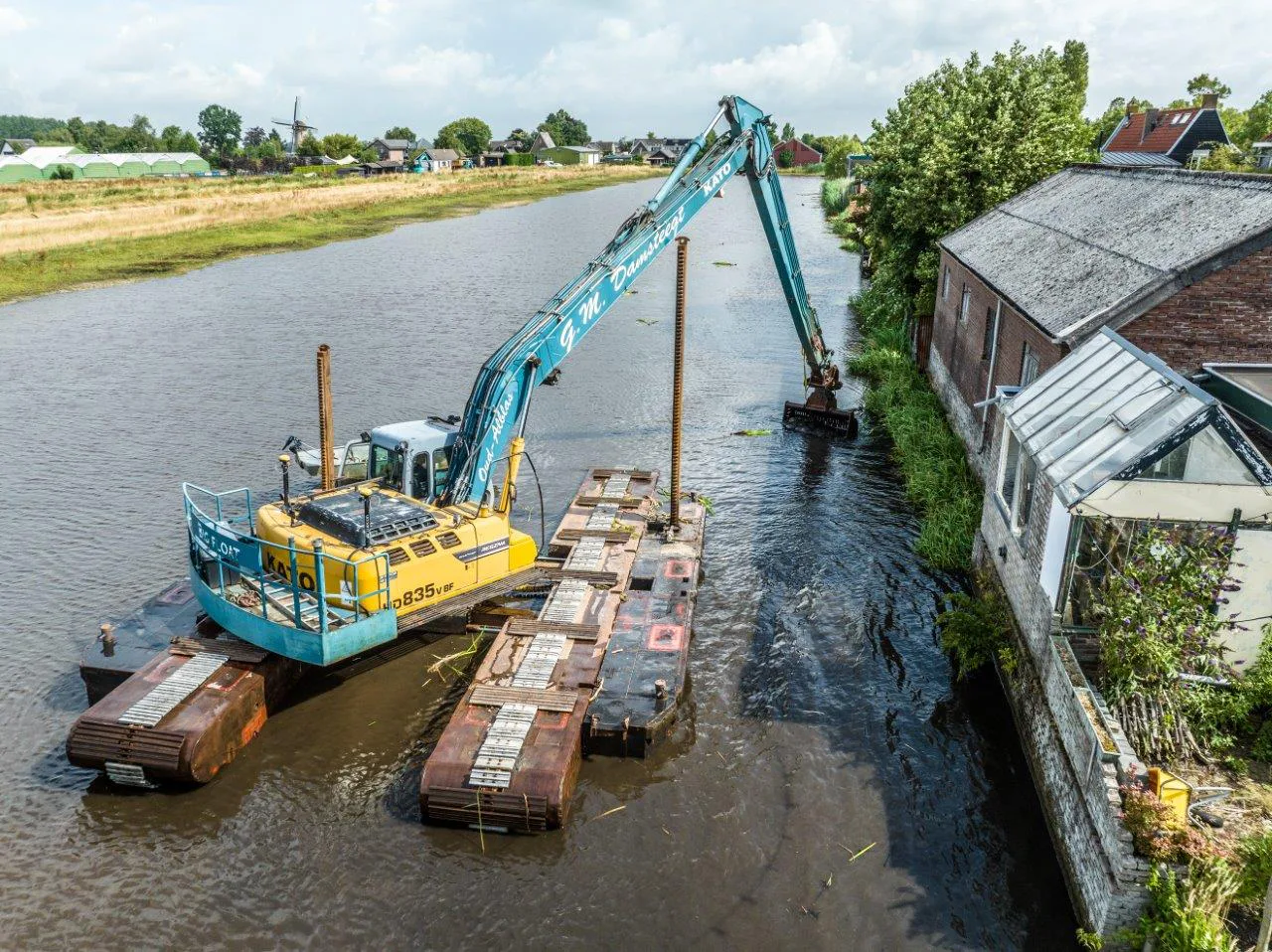 Machinist op een Big Float: 'Je moet opletten dat je niet wegdrijft'