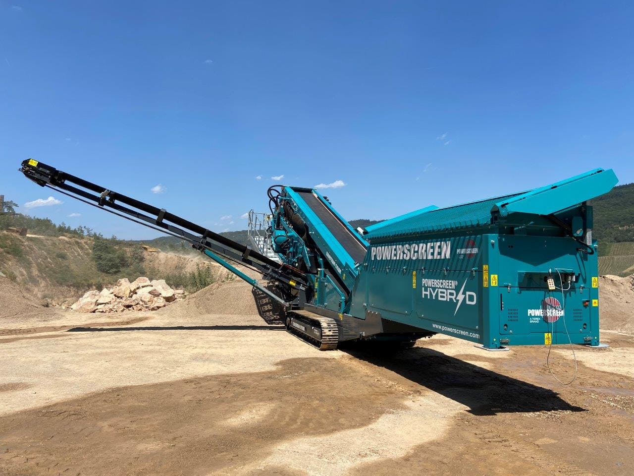Twee nieuwe Powerscreen zeefmachines voor De Beijer Groep